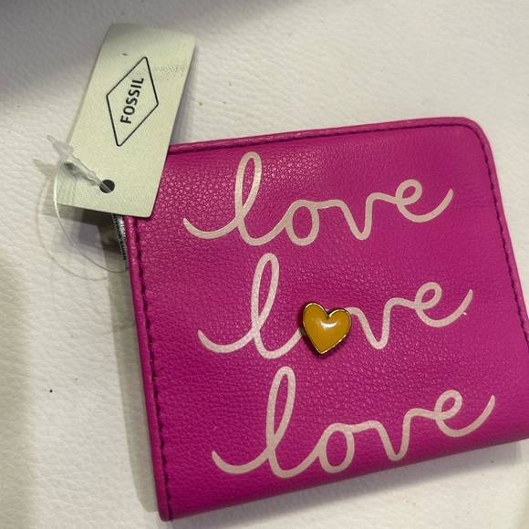 Fossil | Bags | Fossil Madison Bifoldfuchsia Wallet | Poshmark